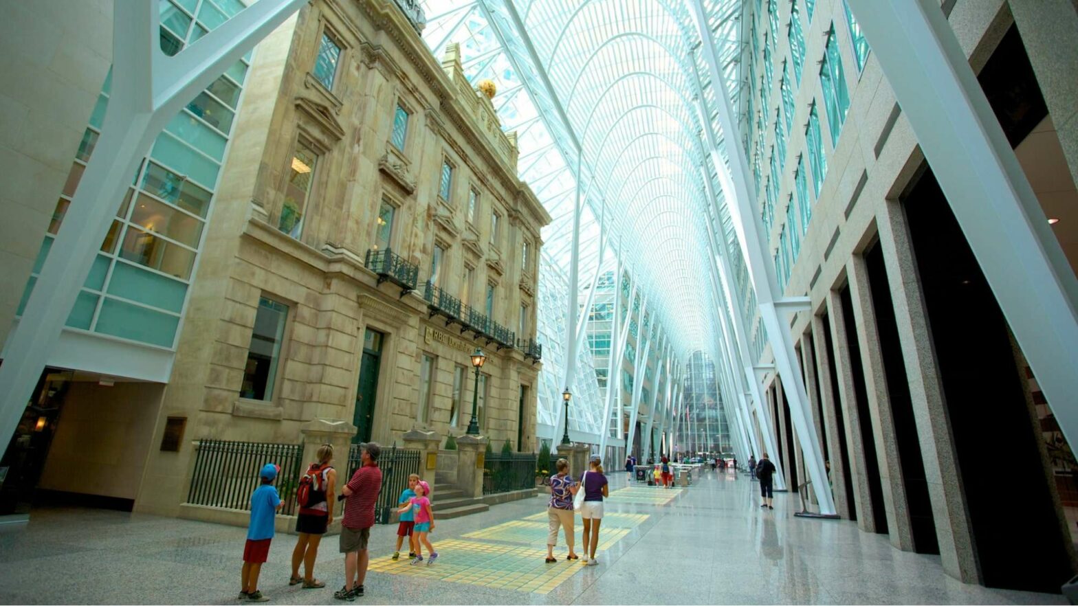 20 Interesting Facts about Canada [2026 ]