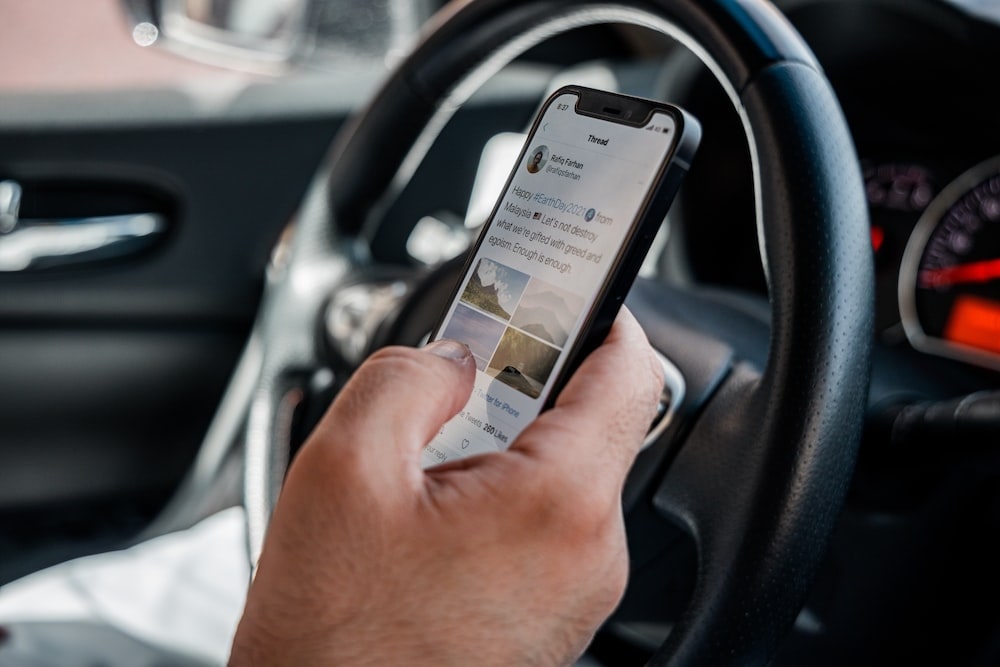 Driving in Canada: What to Know before Hitting the Road [2026]