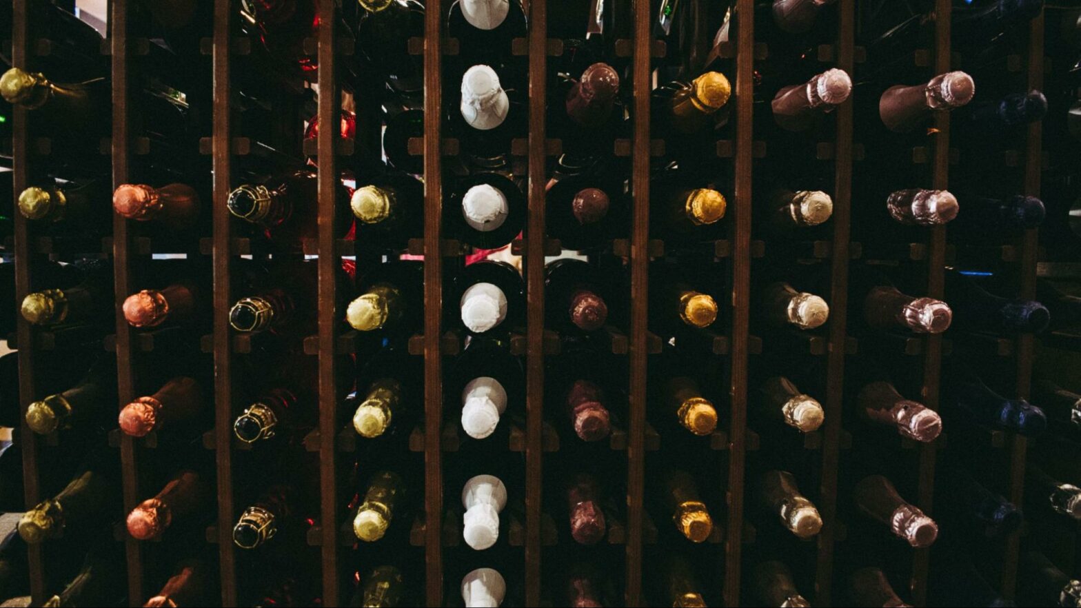 10 of the Best Canadian Wines You Need to Try [2026 ]