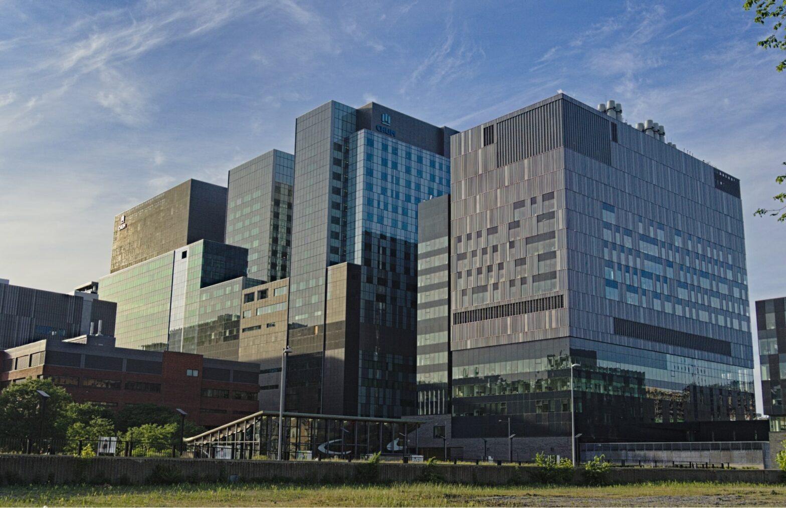Answered: What is considered the best hospital in Canada? [2026]