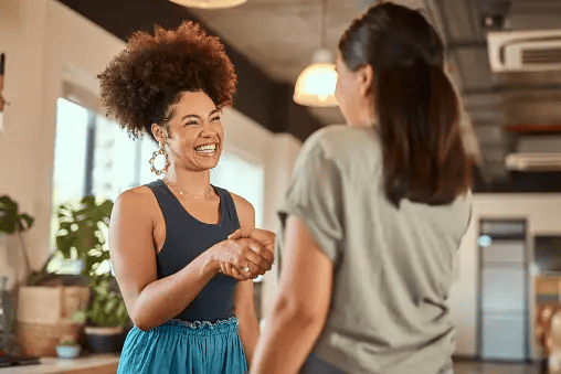 How do Canadians greet each other? [2026 ]