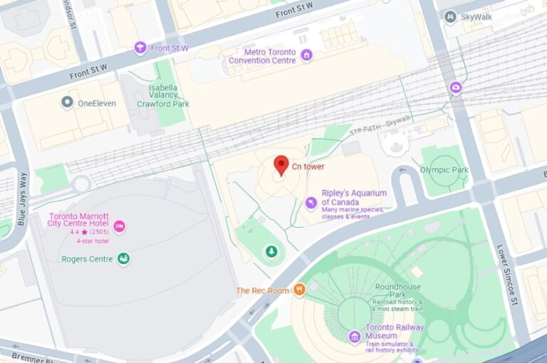 What to Do in Toronto’s CN Tower (+ Local Tips!)